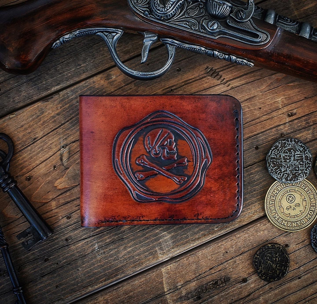 Jolly Roger Bi-Fold Wallet - Minimalist Slim Style – Blackthorn Leather